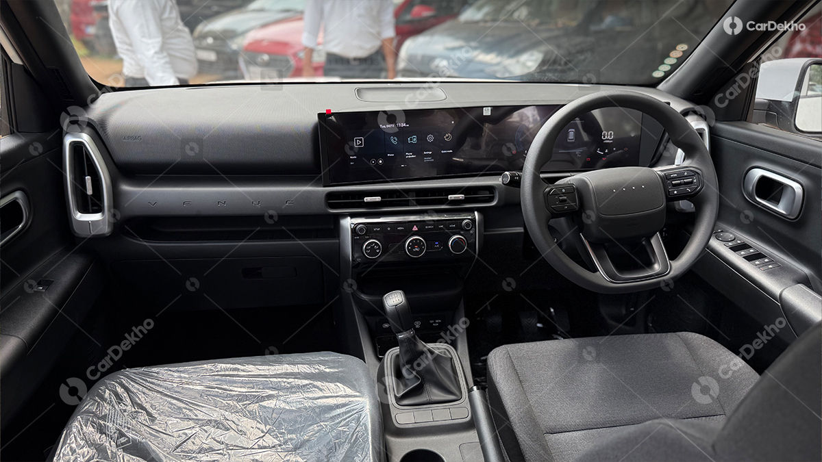 New 2025 Hyundai Venue HX 2 Base Variant; Check Its Exterior, Interior ...