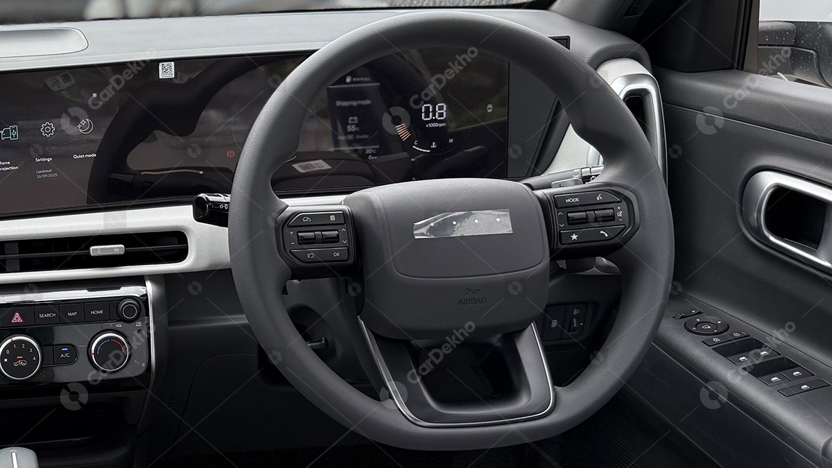 2025 Hyundai Venue Mid-spec HX 5 Variant Exterior And Interior Detailed ...