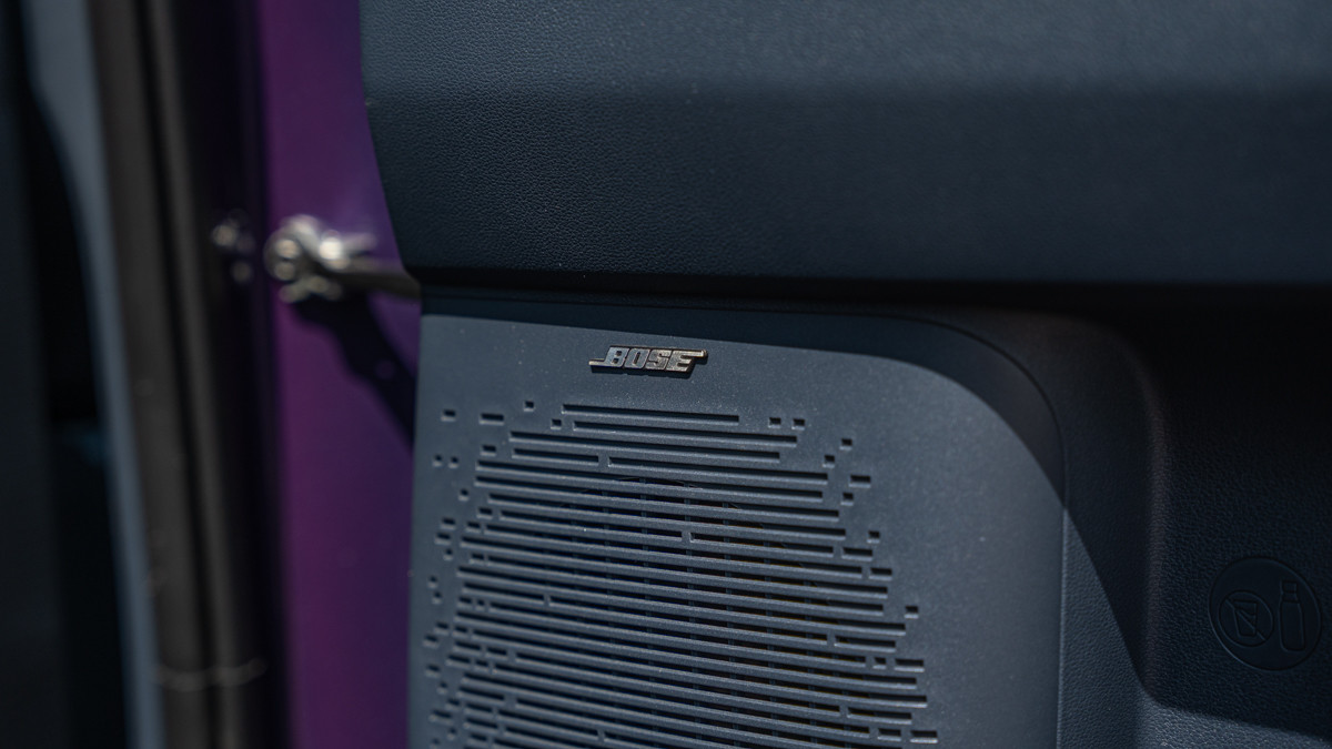 2025 Hyundai Venue Gets These 10 Features Over Mahindra XUV 3XO: Larger ...