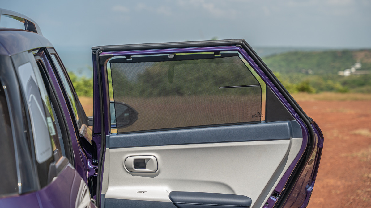 2025 Hyundai Venue Gets These 10 Features Over Mahindra XUV 3XO: Larger ...