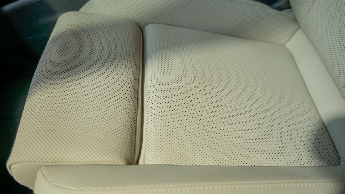 5 Things 2025 Tata Sierra Gets Over The Tata Harrier: Triple Screen ...