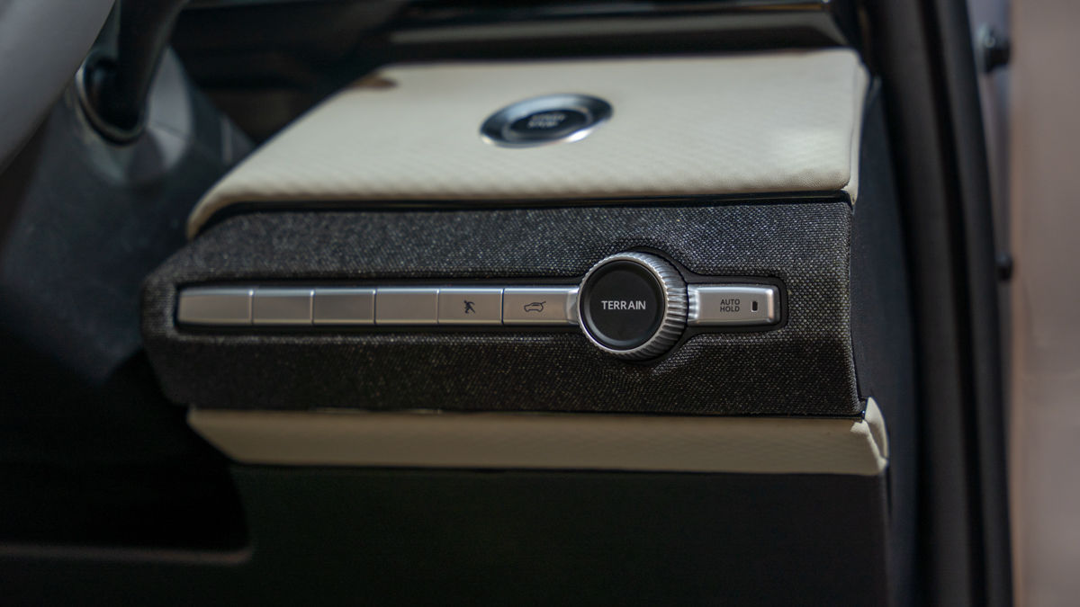 2025 Tata Sierra Lower Variant Interior Teased; To Get Dual Screen ...