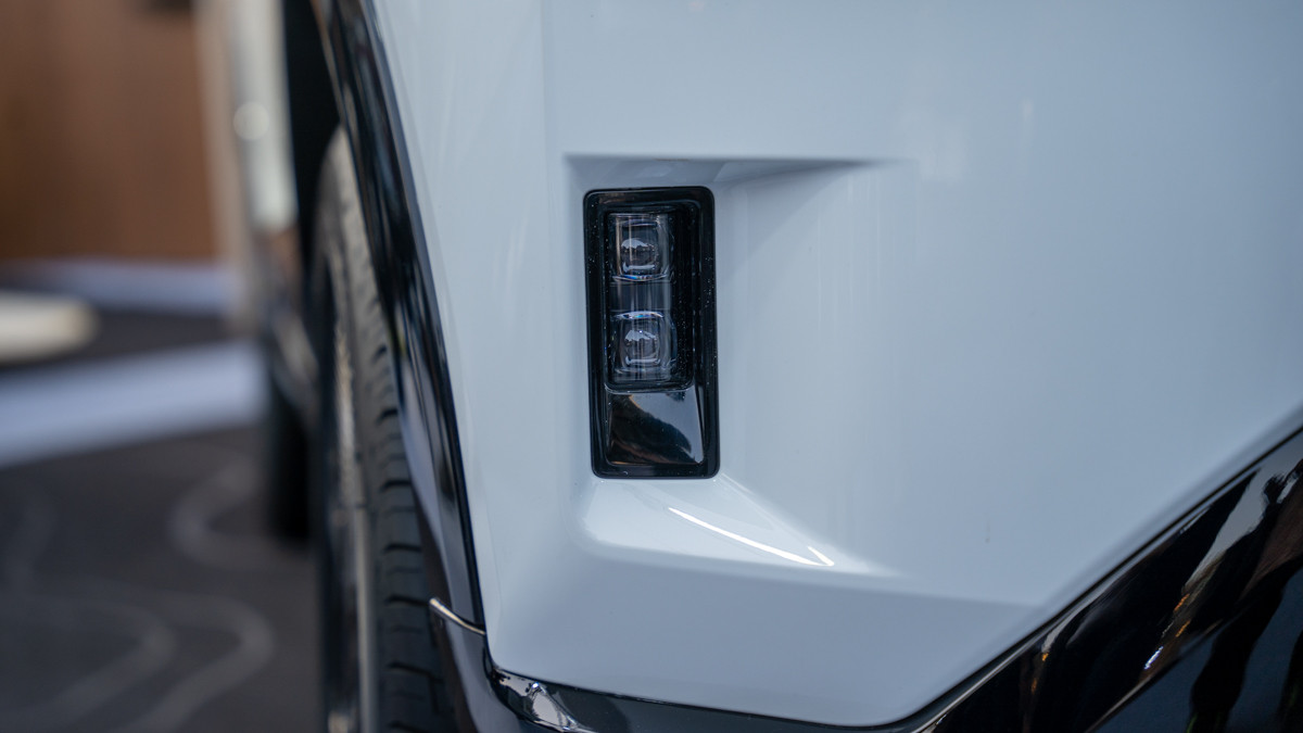 2025 Tata Sierra Variant-wise Features Explained: Smart Plus, Pure ...