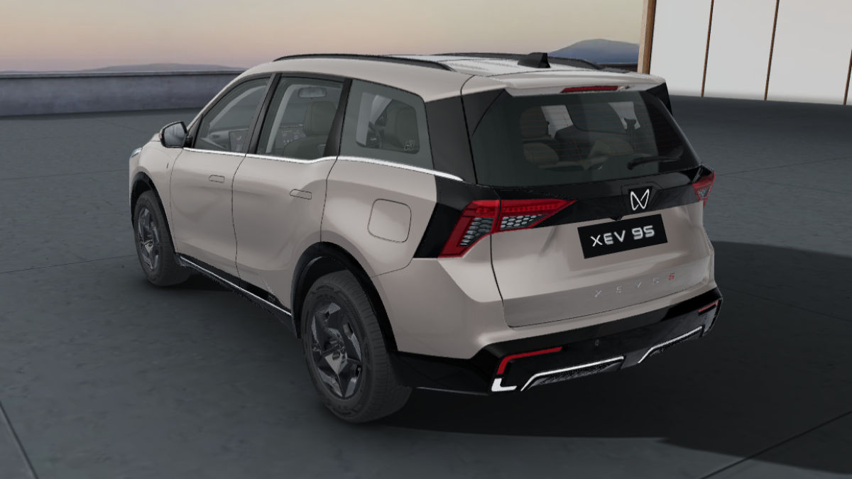 Mahindra XEV 9S: Base Variant vs Top Variant Differences Explained ...