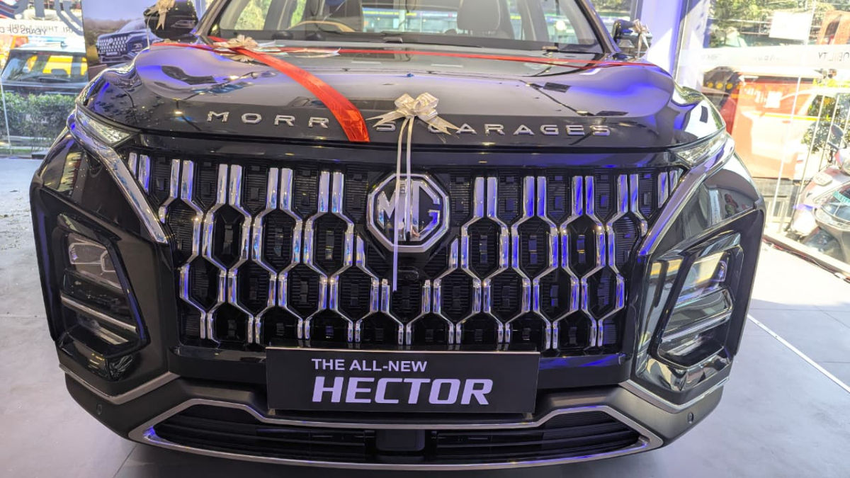 2025 MG Hector Facelift Explained In 8 Images | CarDekho.com
