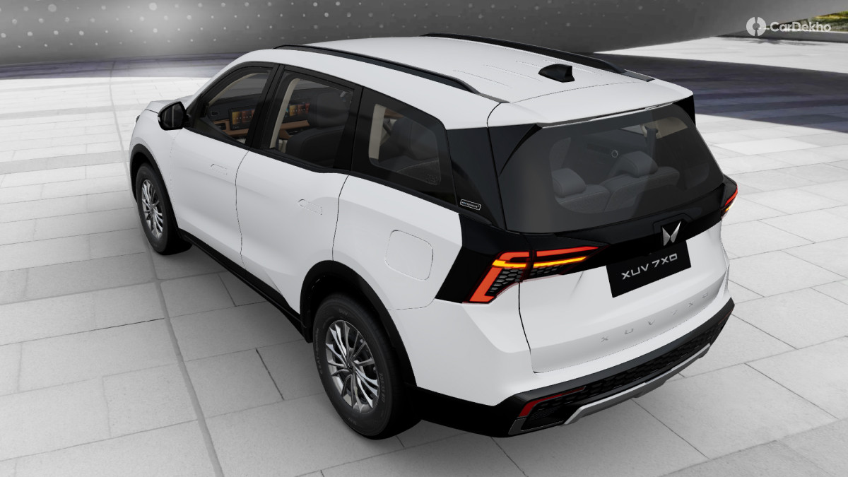 Mahindra XUV 7XO’s Base-spec AX Variant Design, Interior, Features ...