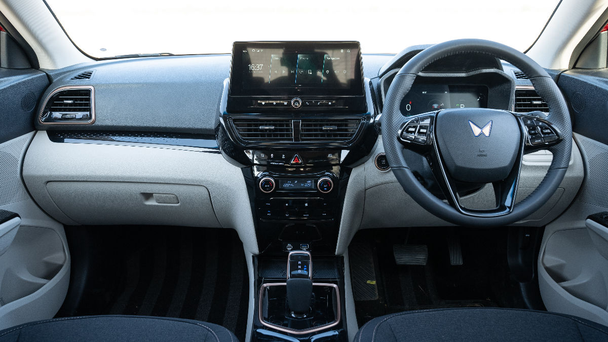 Mahindra XUV 3XO EV Variant Wise Features Explained: AX5 And AX7 L ...