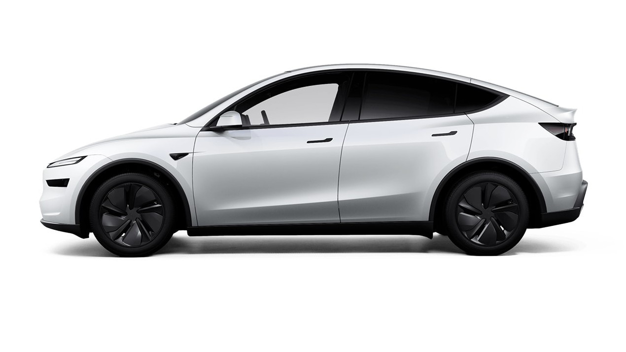 Tesla Model Y Premium Vs Model Y L Premium AWD: Design, Interior ...
