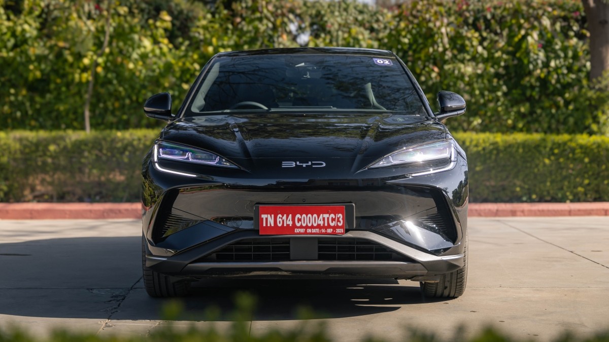 Tesla Model Y vs BYD Sealion 7: Dimensions, Battery Specs, Range ...