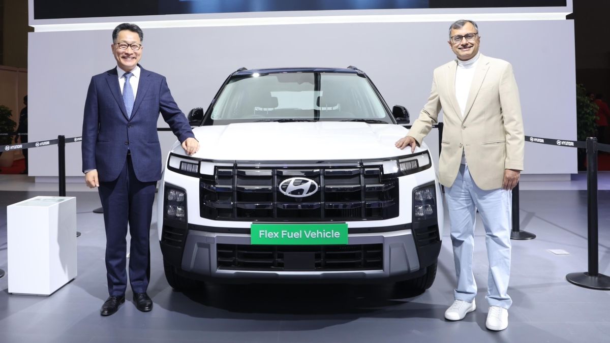 5 Flex Fuel Cars That Could Be Launched In India Soon: Toyota Corolla ...