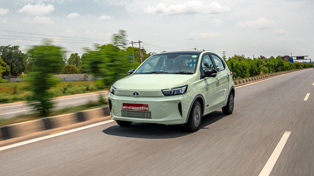 Tata Tiago EV Facelift On-road Pricing Explained: Ex-showroom Price ...