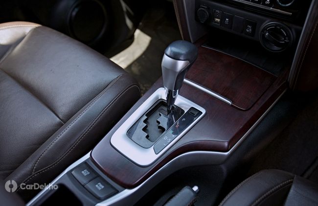 Toyota Fortuner Price - Images, Colours & Reviews