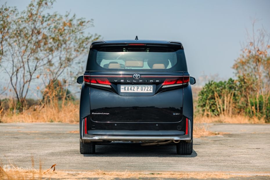 Toyota Vellfire Price - Features, Images, Colours & Reviews