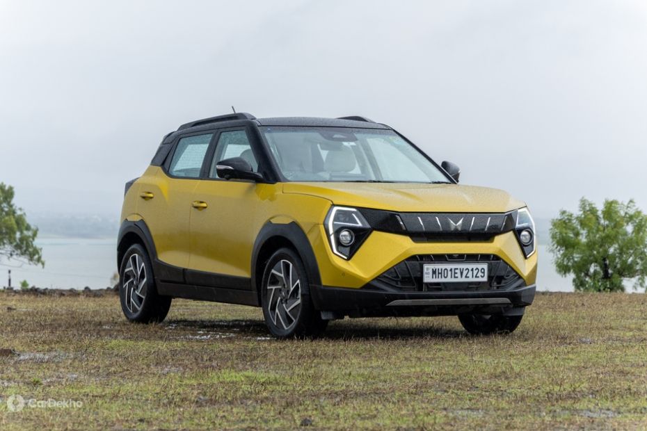 Mahindra XUV 3XO Price - Images, Colours & Reviews