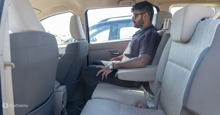 Toyota Rumion Price 2026 - Features, Images, Colours & Reviews | CarDekho