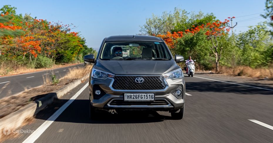 Toyota Rumion Price - Features, Images, Colours & Reviews