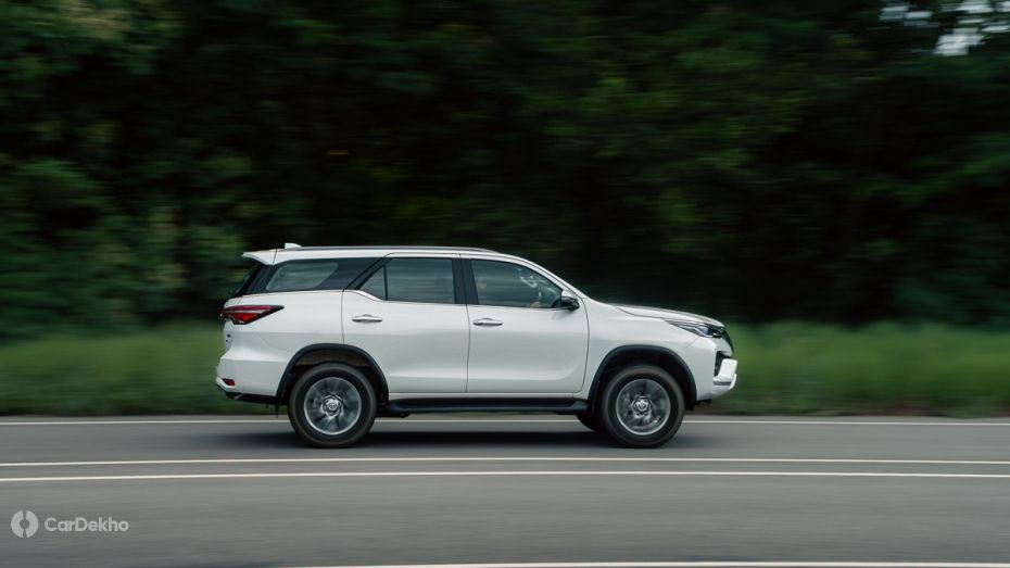 Toyota Fortuner Price - Images, Colours & Reviews
