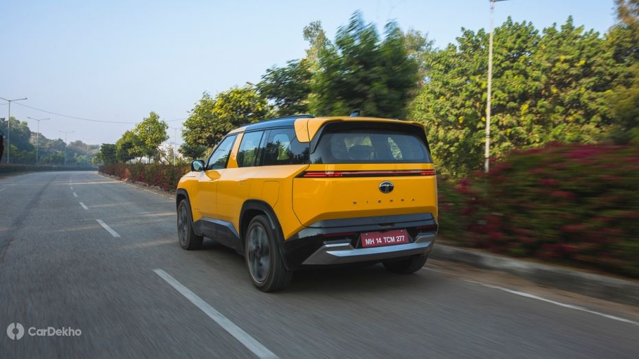 Tata Sierra 2026: Full Review, On-Road Price & Variants | CarDekho