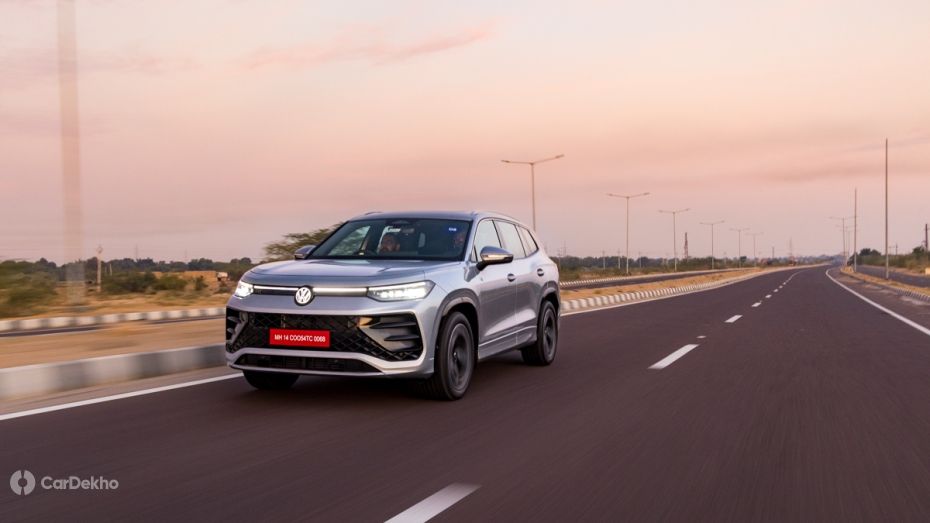 Volkswagen Tayron R-Line Price - Features, Images, Colours & Reviews