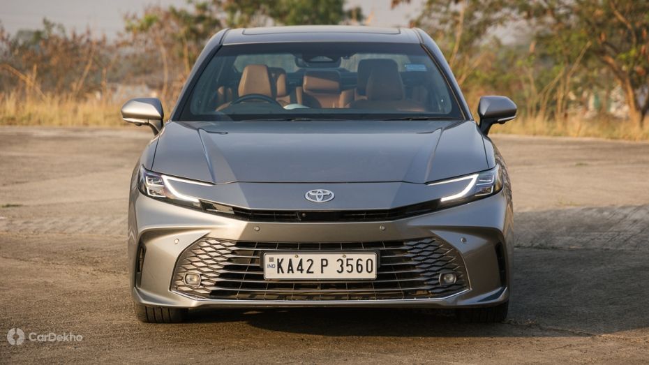 Toyota Camry Price - Features, Images, Colours & Reviews