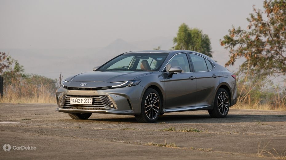 Toyota Camry Price - Features, Images, Colours & Reviews