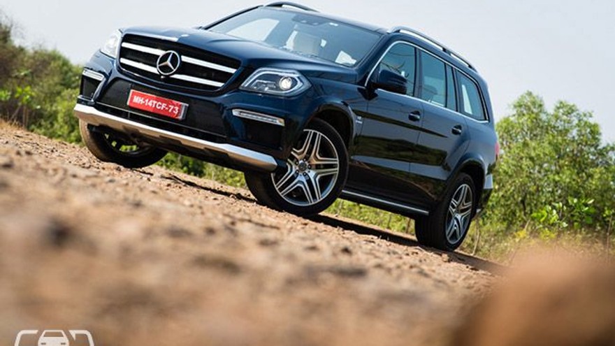 Mercedes-Benz GL-Class Images - GL-Class Interior & Exterior Photos ...